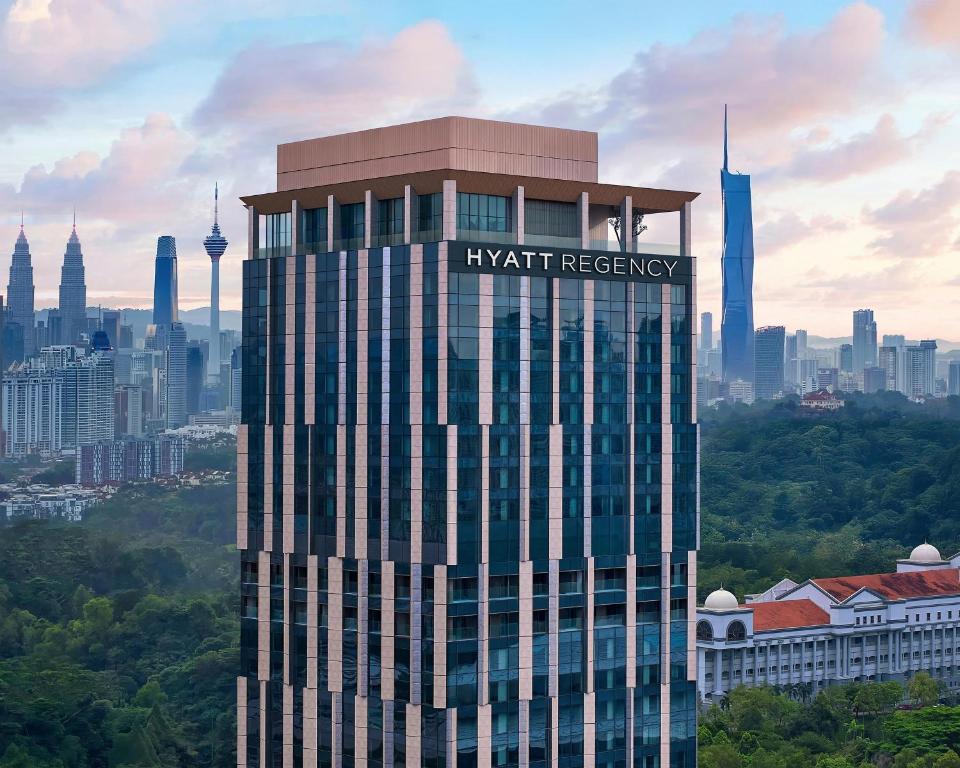 Hyatt Regency Kuala Lumpur at KL Midtown - Expert Reviews & Highlights ...