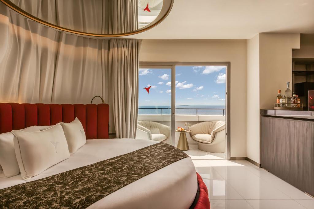Best Luxury Hotels In Playa d'en Bossa 2026 - The Luxury Editor