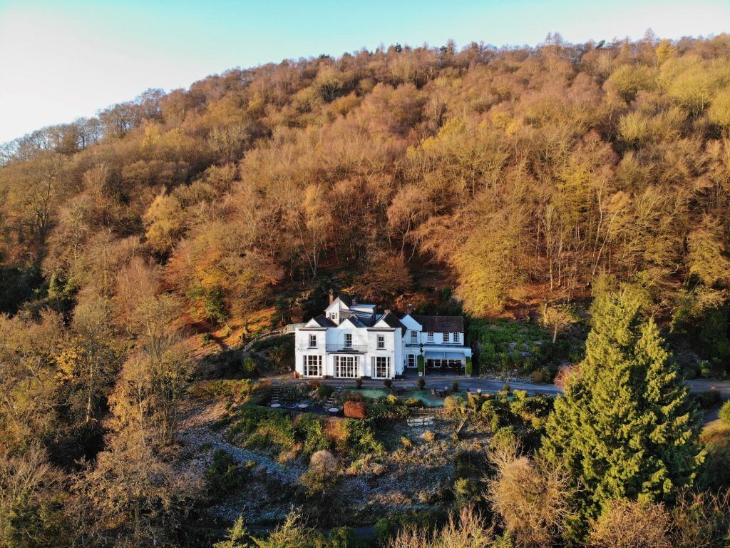 Avery Edinburgh Review - The Luxury Editor